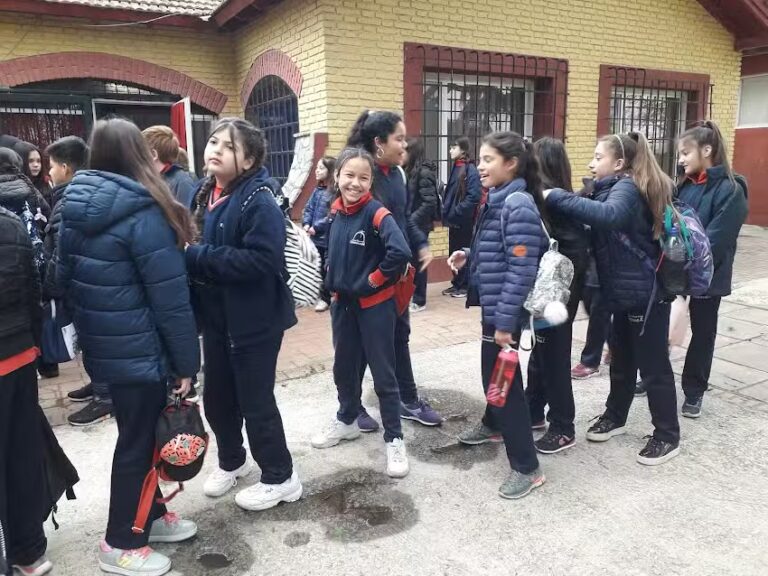 Unidad Academica Cristiana Evangélica Emanuel - Escuelas y Universidades